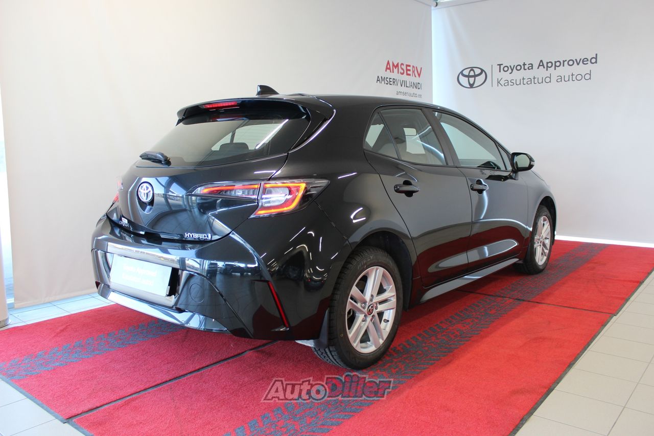 Toyota Corolla Active HB Hybrid 1.8 72kW - Autodiiler